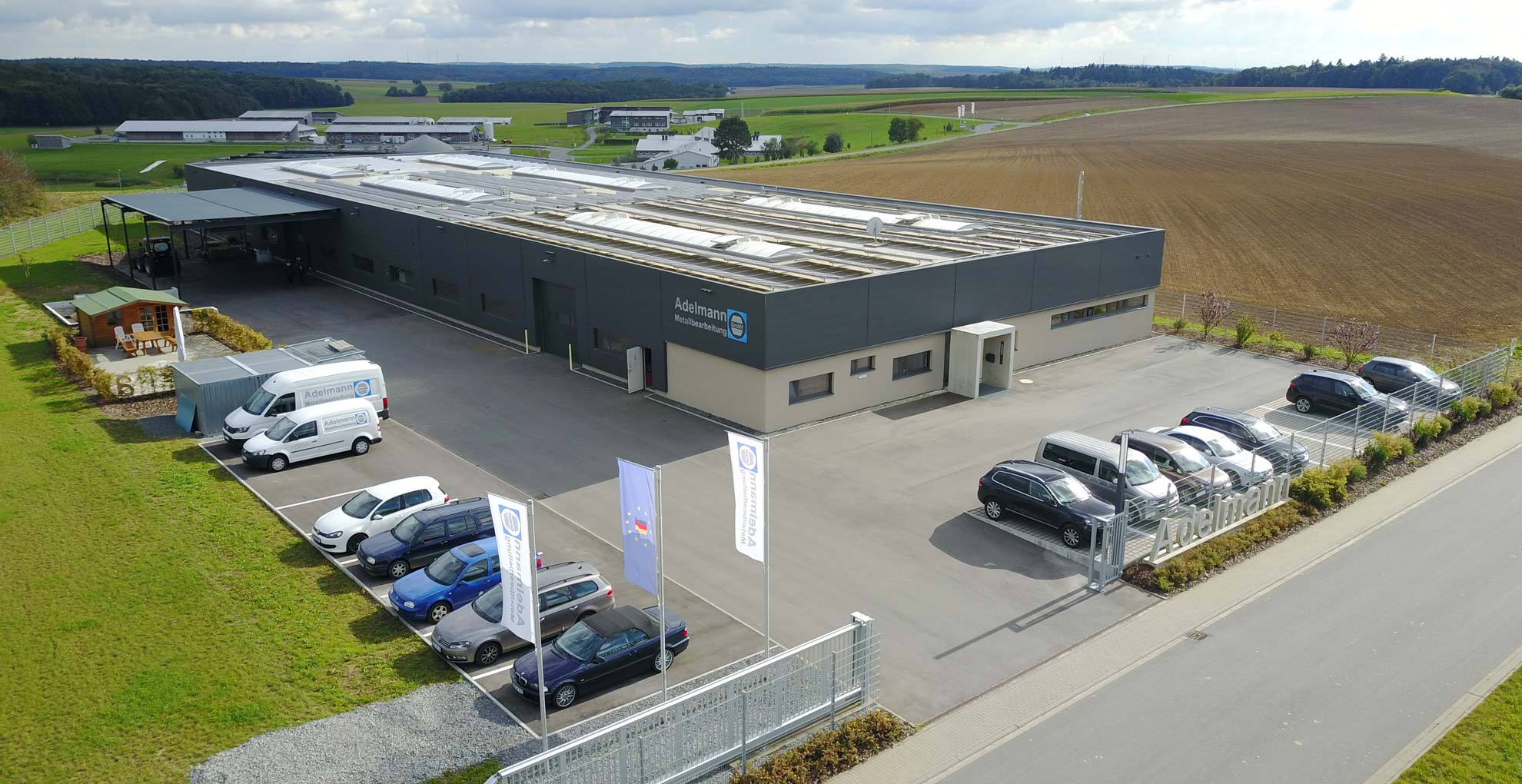 Das Unternehmen Adelmann Metallbearbeitung GmbH